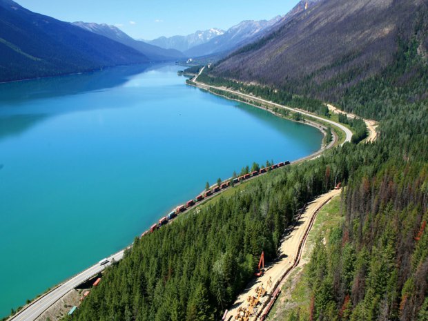 Kinder Morgan Canada appeals to regulator after failure to get permit ...