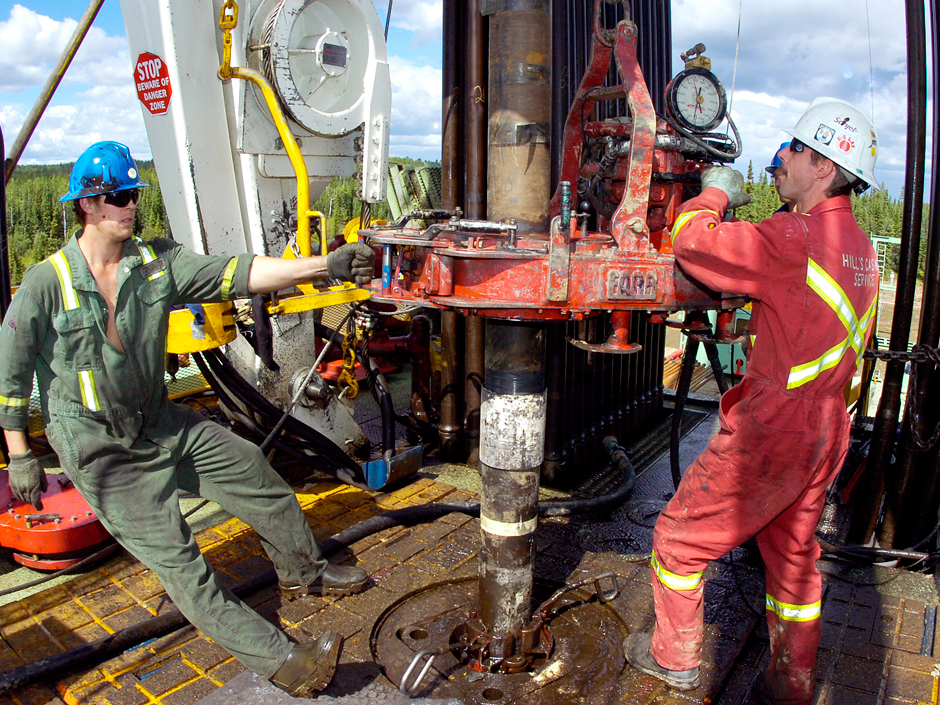 Precision Drilling accelerates automation of drilling rigs as losses ...