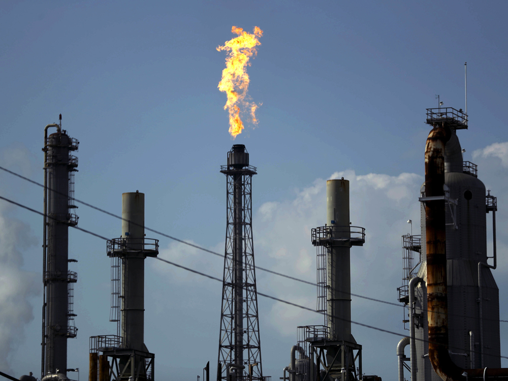 Shell seeks sale of Ontario refinery, sour gas facilities in Alberta ...